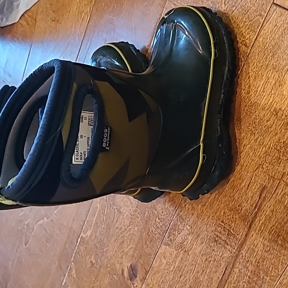 Bogs | Shoes | Kids Bogs | Poshmark